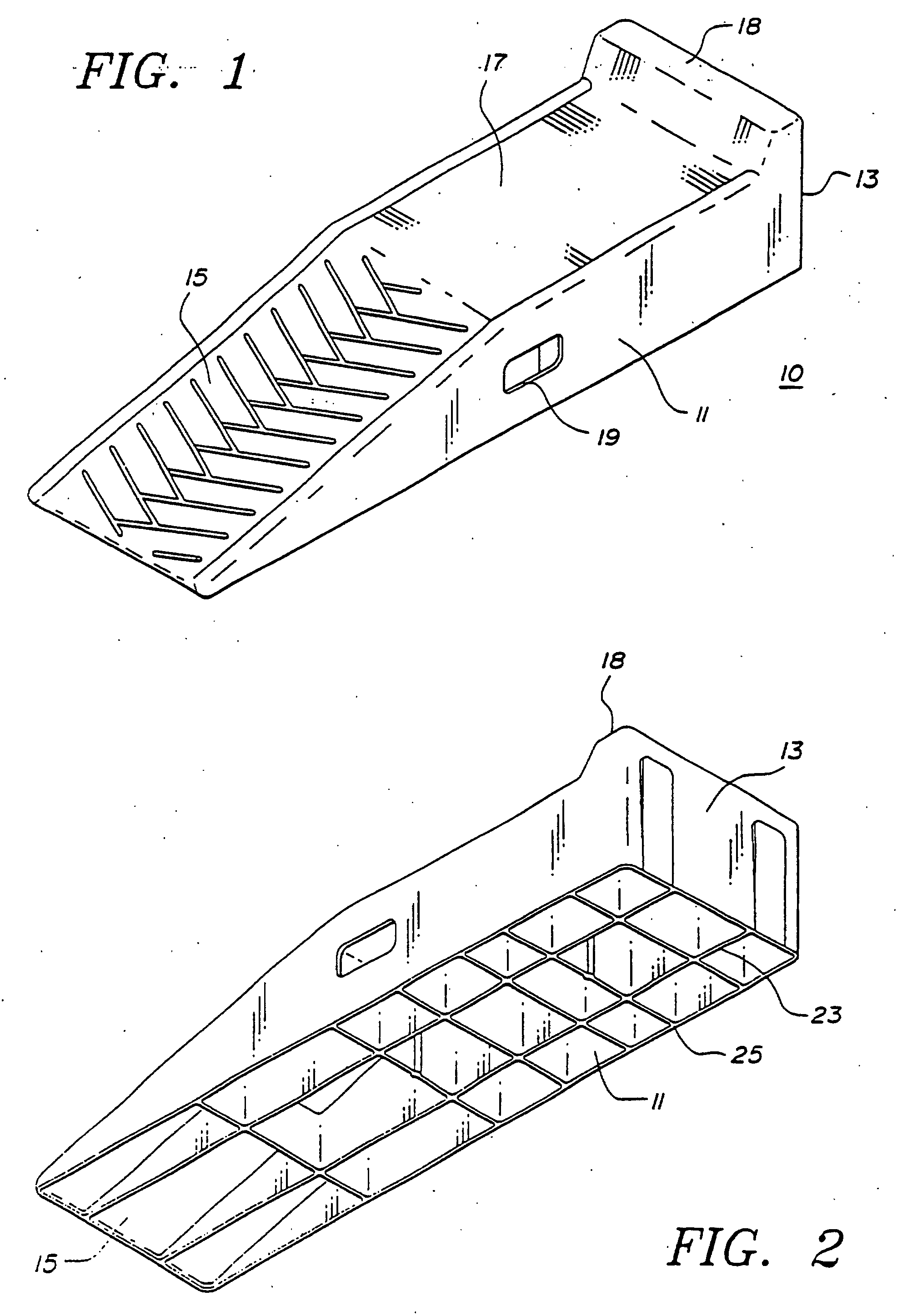 Patent EP0754261B1 - Vehicle service ramp - Google Patents