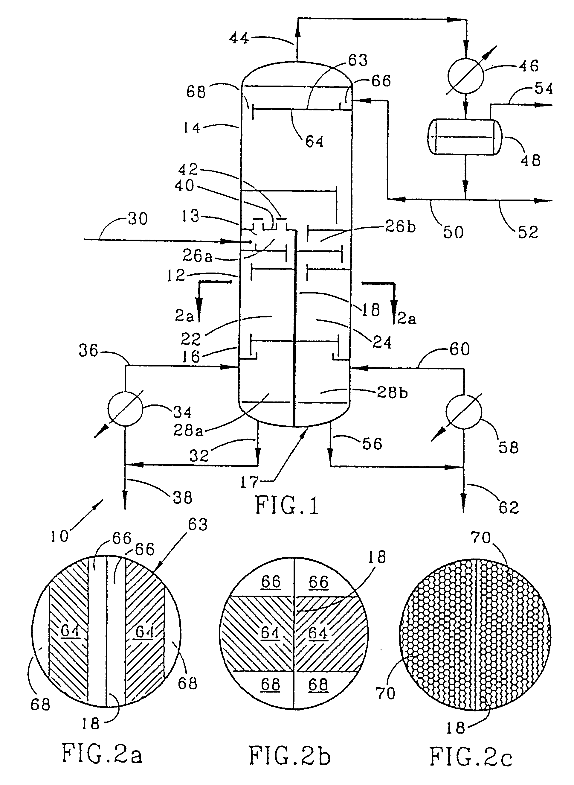 Patent EP0755707B1 - Partitioned distillation column - Google Patents