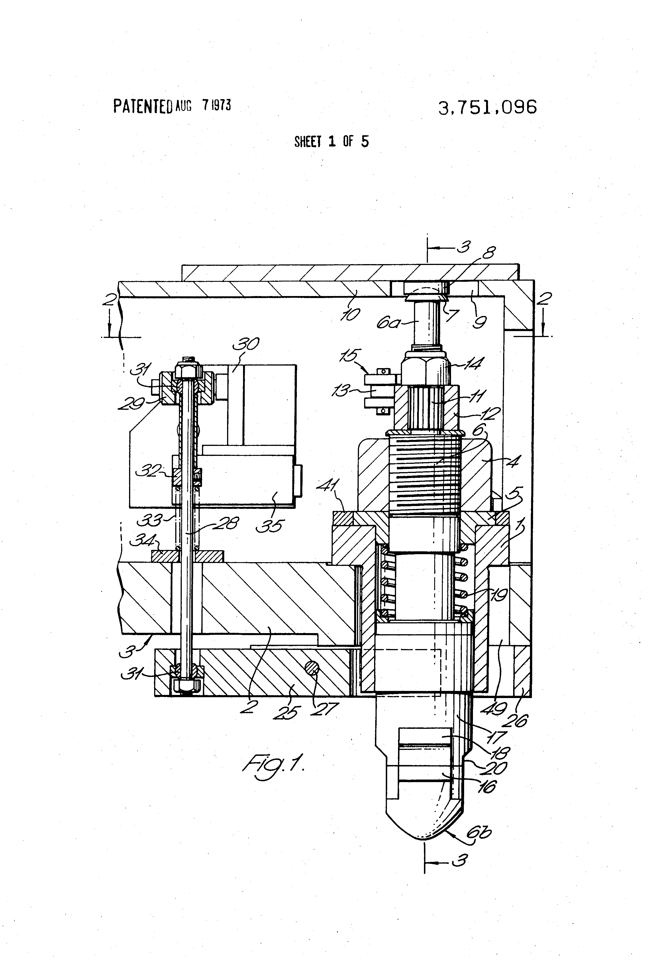 Patent US3751096 - Twistlock device for load handling apparatus ...